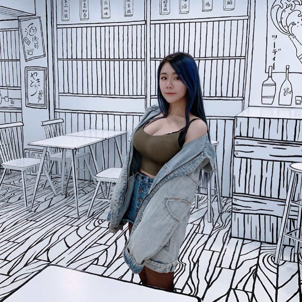 JANiE 泥泥 (@janie.lin) 110万粉丝网红 – 爱看INS