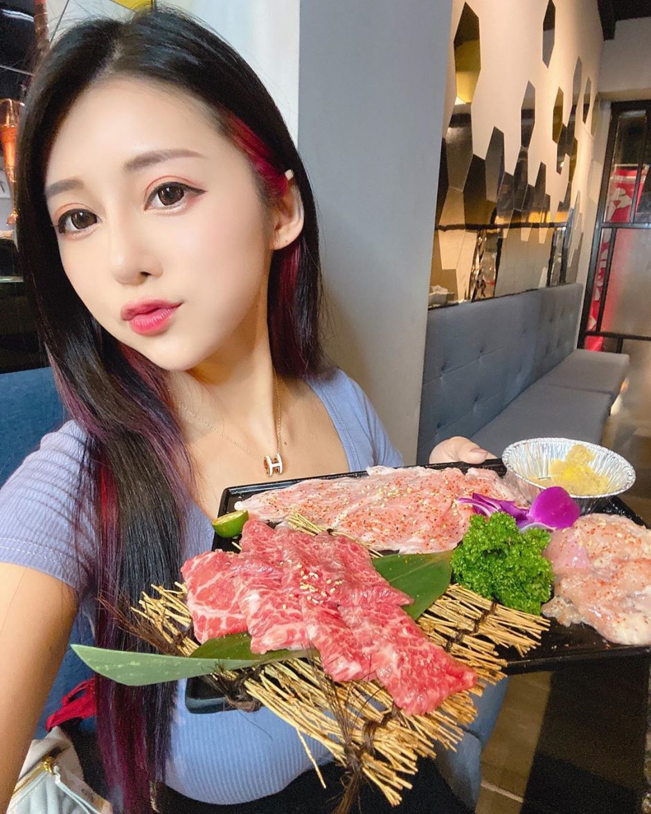 安希 (@vickybaby61) 中国ins百万粉丝美女网红 – 爱看INS