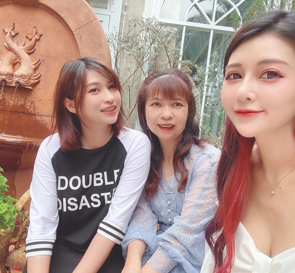 安希 (@vickybaby61) 中国ins百万粉丝美女网红 – 爱看INS