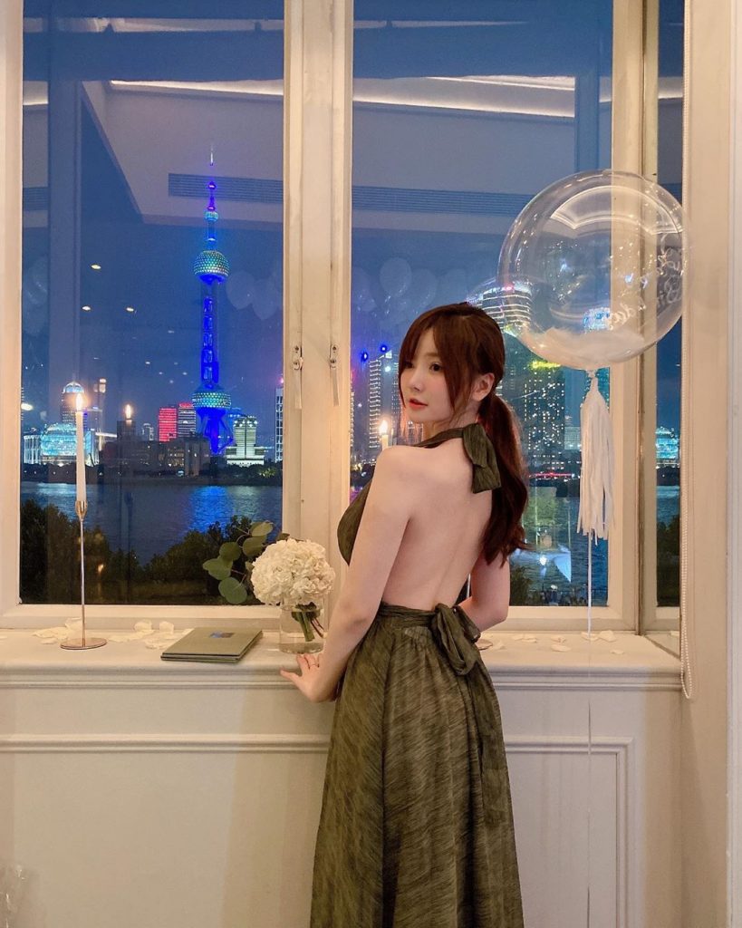 💮 糯美子MiniBabe 💮2st (@nuomeizi_official) 内地200万粉丝网红美女 – 爱看INS