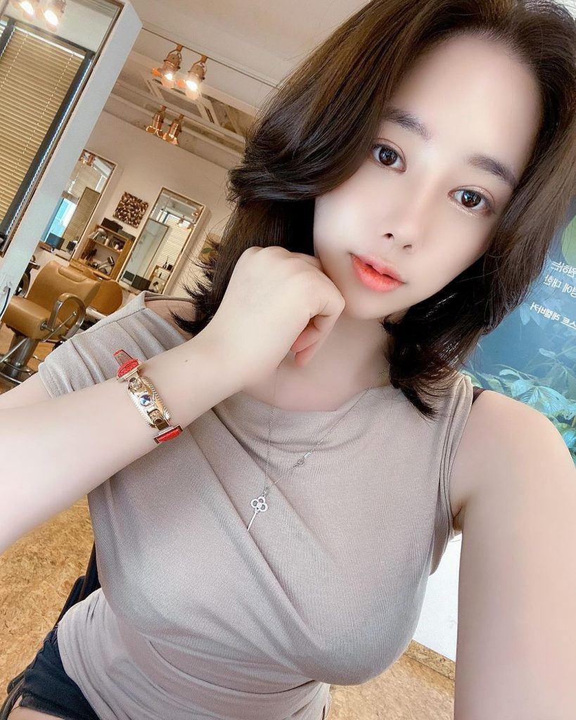 김빛나라 (@bitnara1105) 韩国ins美女推荐 78P – 爱看INS