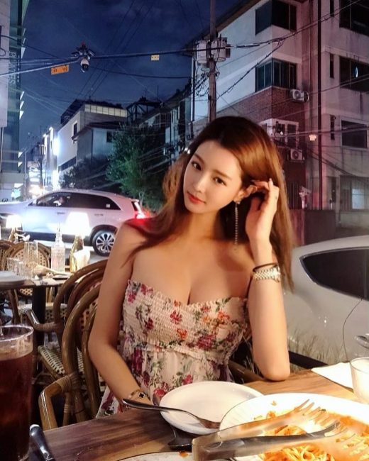 짜증대마녀 / Korean blogger (@manyo_yoojin) 韩国极品气质正妹精选(76P+27V) – 爱看INS