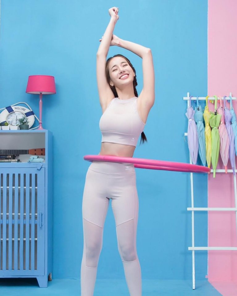 Mook Pichana Yoosuk (@mookpichana) 泰国百万粉丝ins网红 – 爱看INS