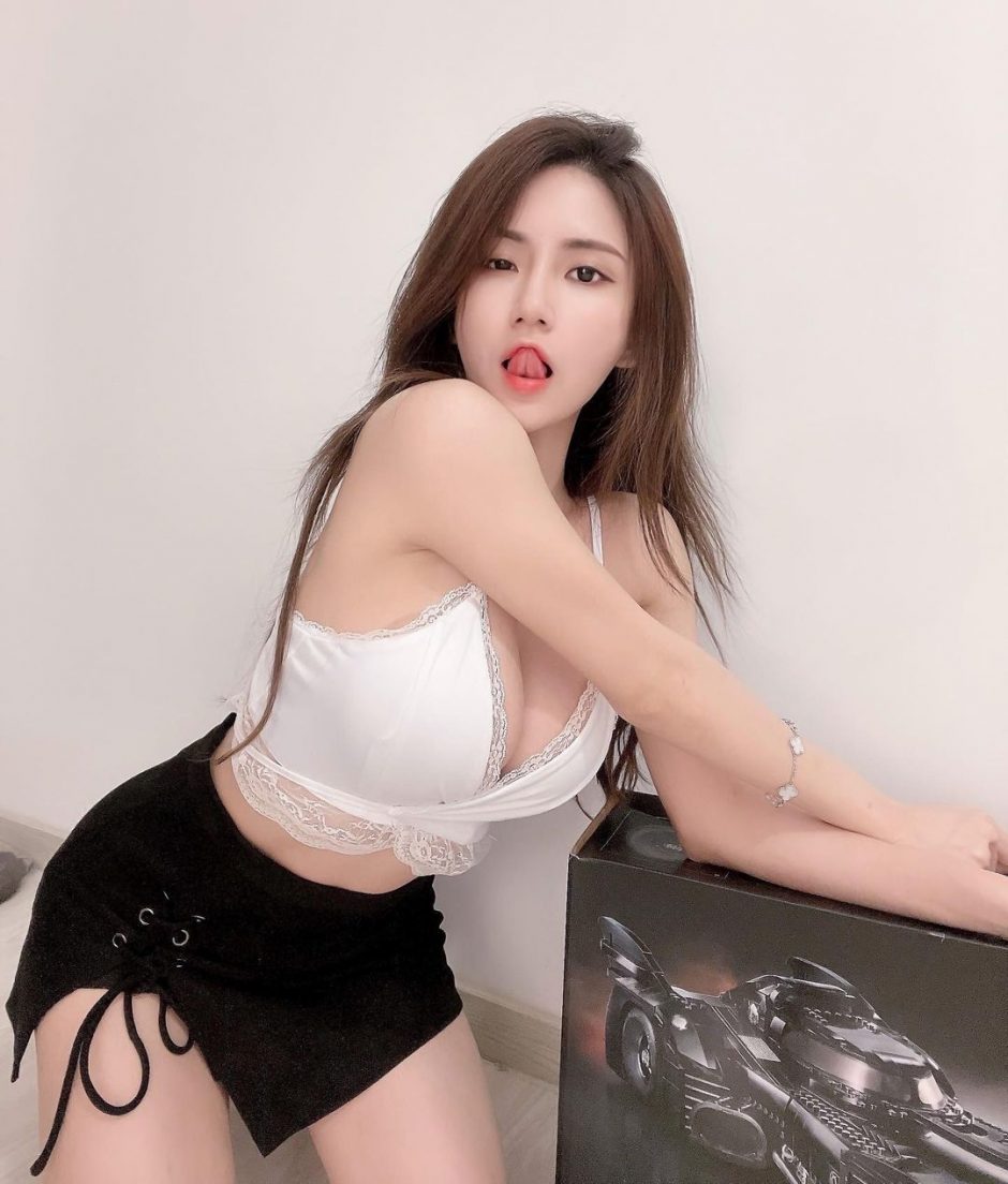 女册··姗 (@josephy_li) 养眼ins网红美女推荐(96P+22V) – 爱看INS