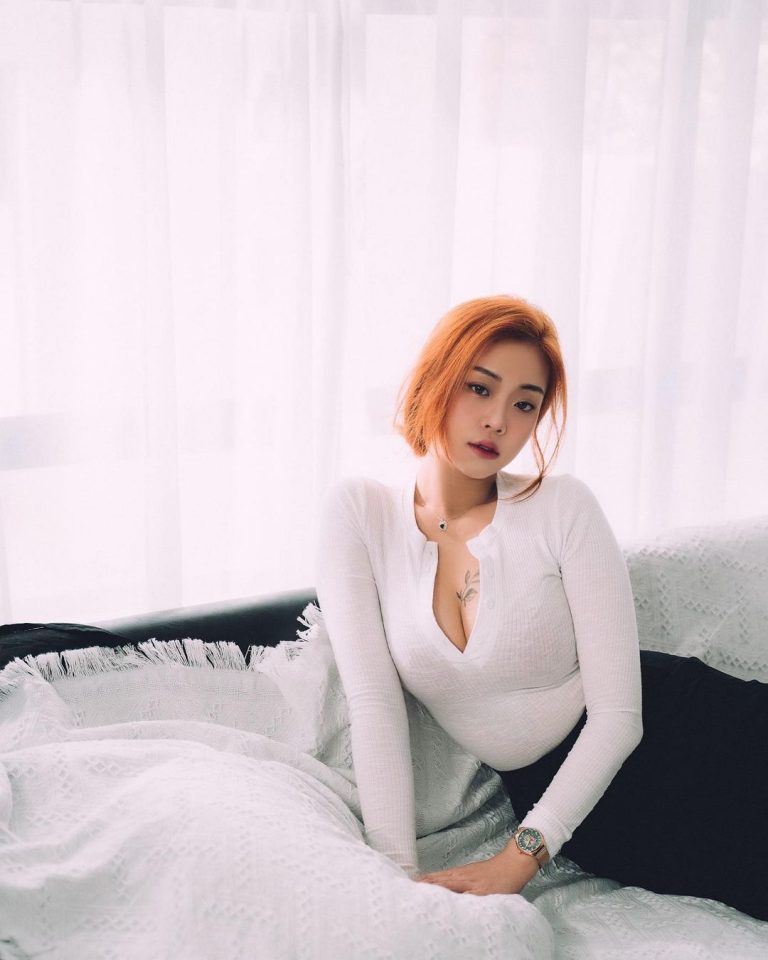 ʜᴇʀ (@elvaevac_) ins火辣网红美女 – 爱看INS