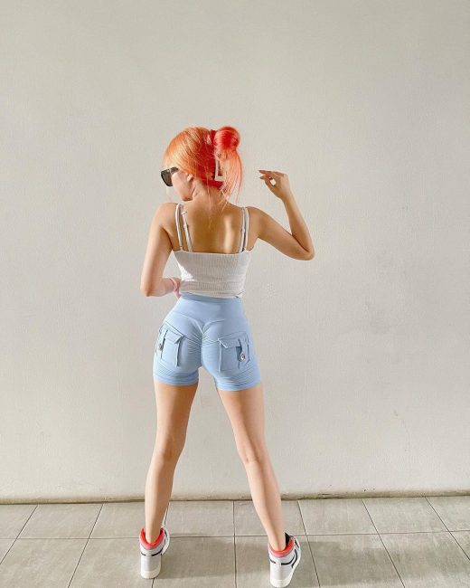 ʜᴇʀ (@elvaevac_) ins火辣网红美女 – 爱看INS