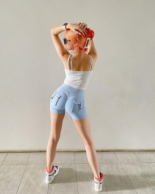 ʜᴇʀ (@elvaevac_) ins火辣网红美女 – 爱看INS