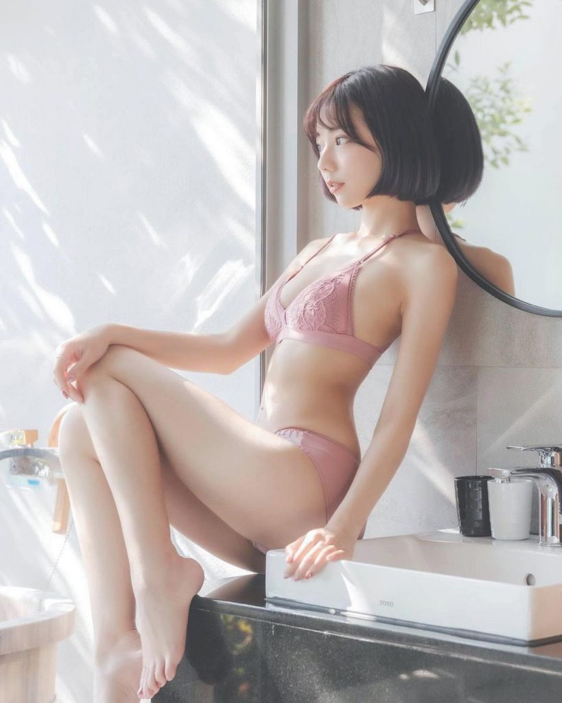 純欲系女孩🎀啾啾 (@chuchu0526) 台湾啾啾小公主 – 爱看INS