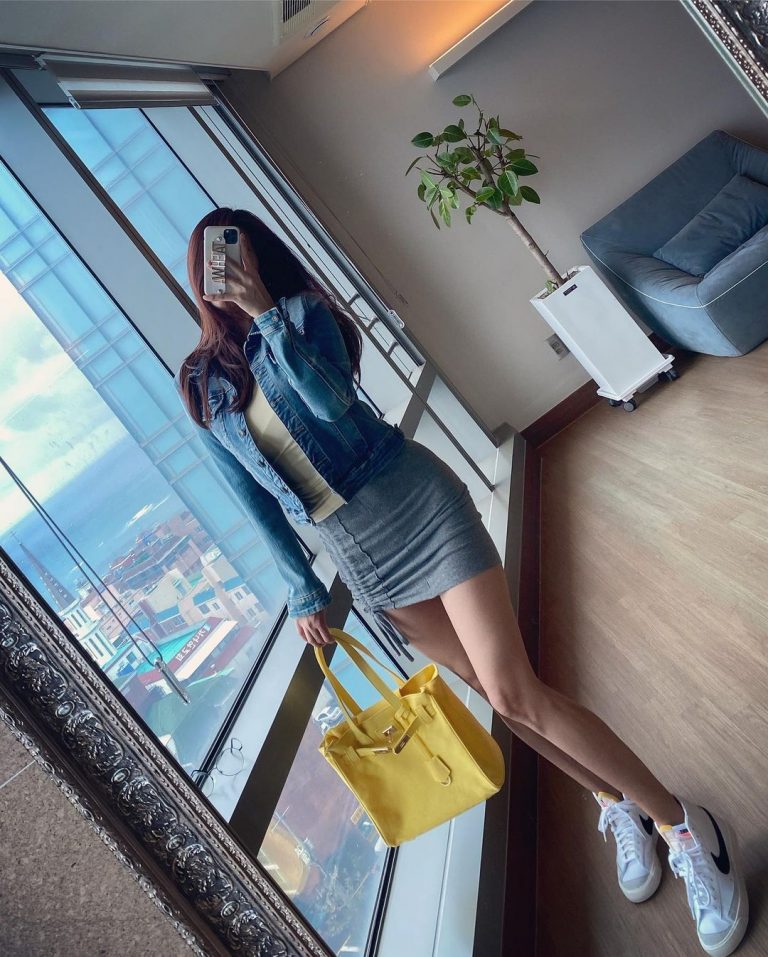 오또맘 🇰🇷 (@ohttomom) 韩国健身美女达人 73P+12V – 爱看INS