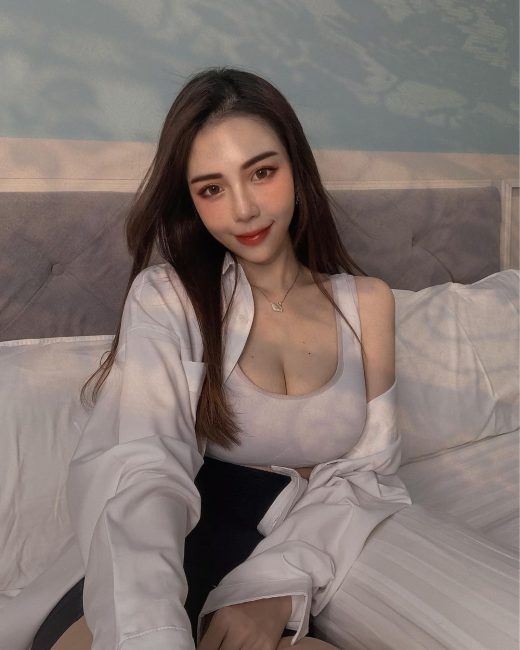 Delialee昀霓 (@delia925_) ins美女精选 107P – 爱看INS