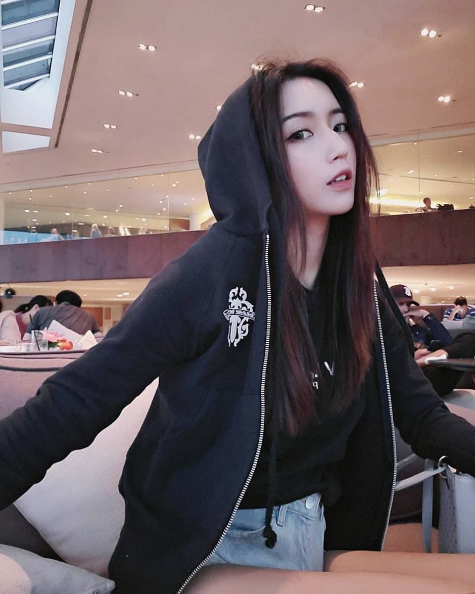 💫Ashley Cheung 張淑敏 (@ashfarout) 香港adfarout美女老板 – 爱看INS