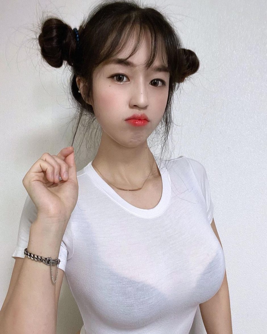 몌(낭랑36세🐯) (@myeh_ya) 韩国网红美女82P – 爱看INS