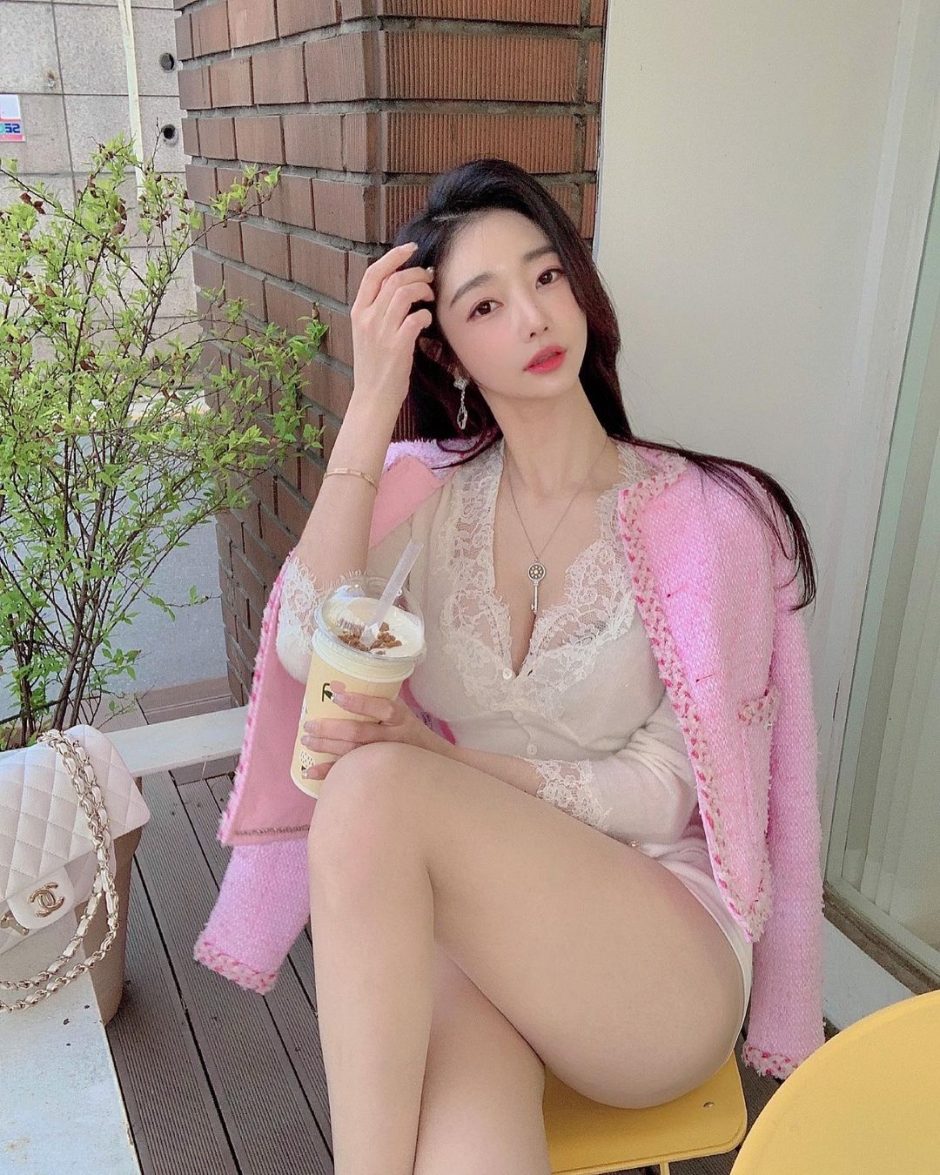 Lavisu Official🕊 (@lavisuofficial) 韩国超正美女 100P+2V – 爱看INS