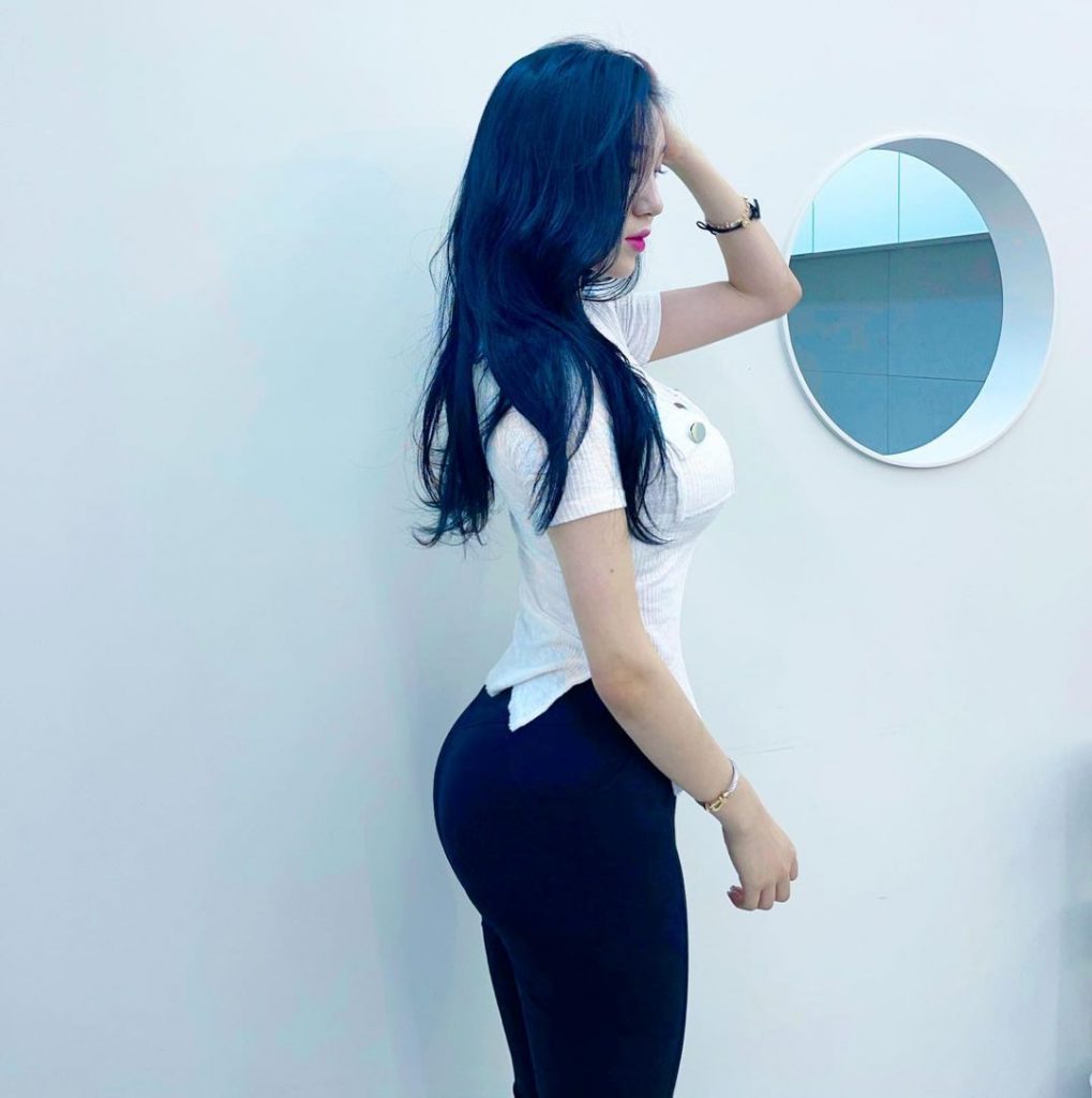 김현영 (현영바비) (@h0_barbie) 韩国健身模特金贤永 – 爱看INS