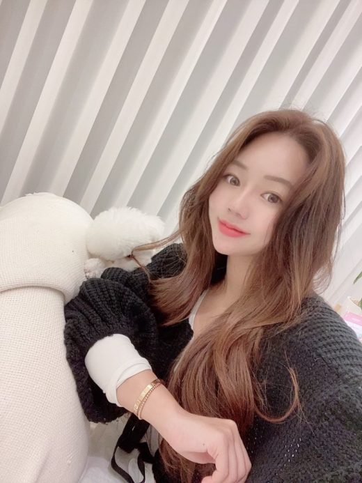 문핏 (@moon.fit_) 韩国ins美女 80P – 爱看INS