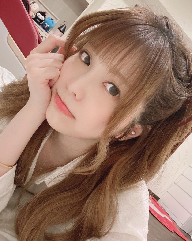 瑀熙Yuci🐷 (@uccu0323) 台湾ins网红美女 85P – 爱看INS