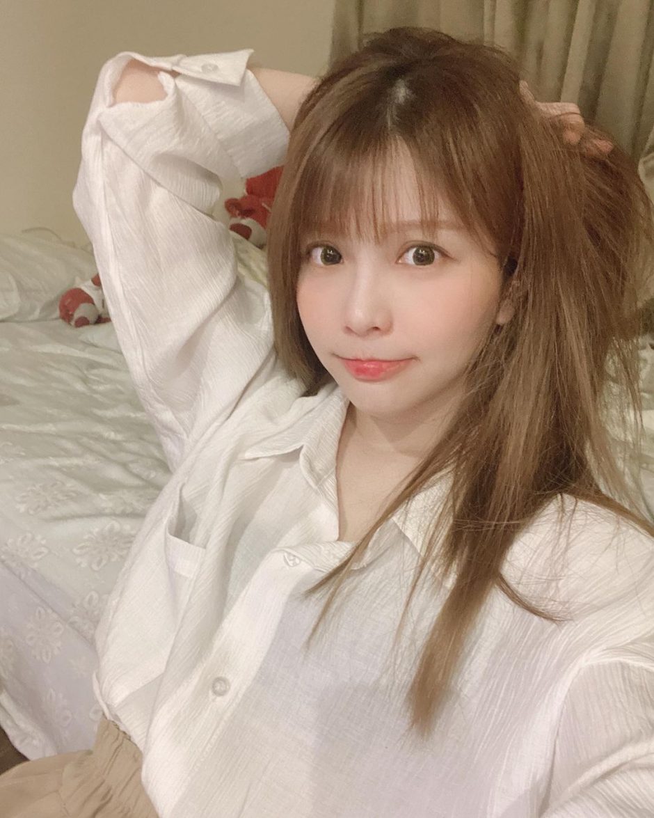 瑀熙Yuci🐷 (@uccu0323) 台湾ins网红美女 85P – 爱看INS
