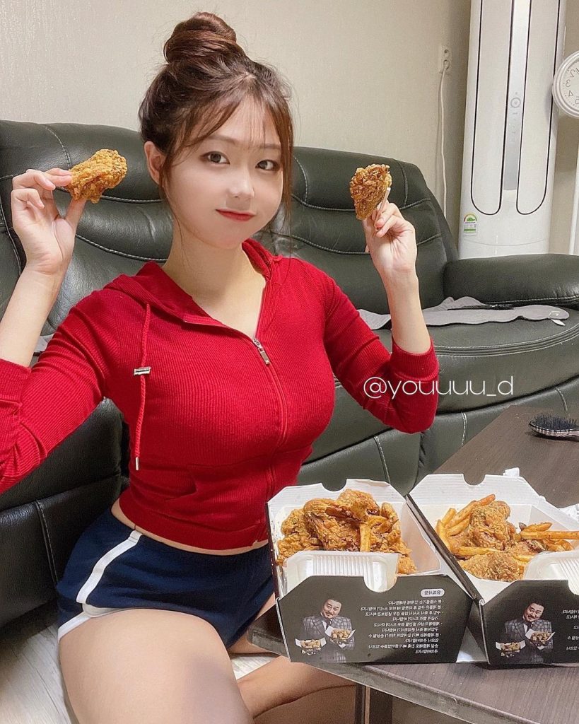 유디 (@youuuu_d) 韩国可爱美女网红 92P – 爱看INS
