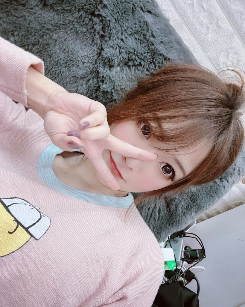 DenKa周荀 (@denkakeke) 台湾美女Cosplay – 爱看INS