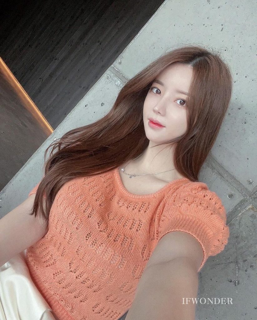 엘린•𝒾𝒻𝓌𝑜𝓃𝒹𝑒𝓇 이프원더🕊 (@ifwonder_) 韩国气质网红美女 75P – 爱看INS