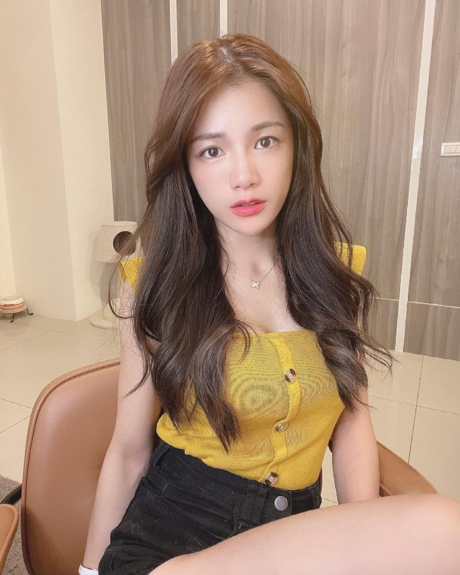 岱縈 Ying (@yashiuan0) ins可爱网红美女 86P – 爱看INS