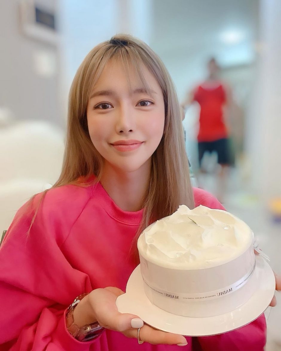 ᕼI , 래교링 ♥️ (@ha__lklk) 韩国ins火辣网红美女 87P – 爱看INS