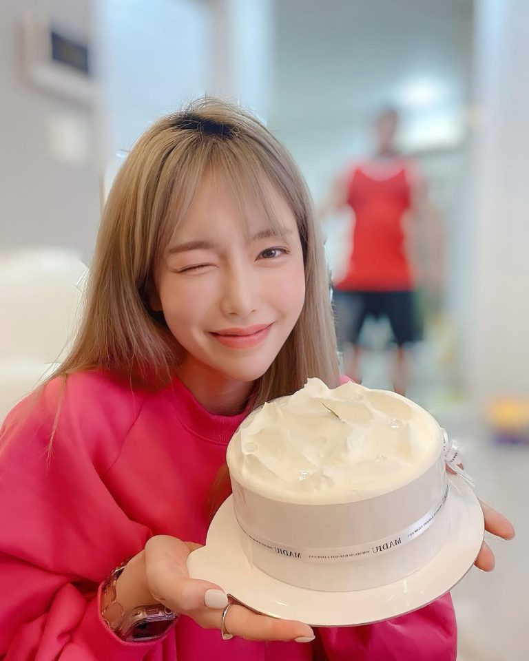 ᕼI , 래교링 ♥️ (@ha__lklk) 韩国ins火辣网红美女 87P – 爱看INS