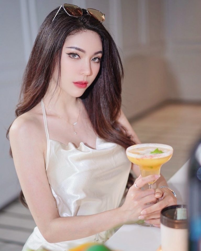 🐎J̲̲A̲̲N̲̲E̲̲T̲̲6̲̲9̲̲5̲̲9̲̲🌙 (@janet_6959) 泰国百万粉丝网红美女 – 爱看INS