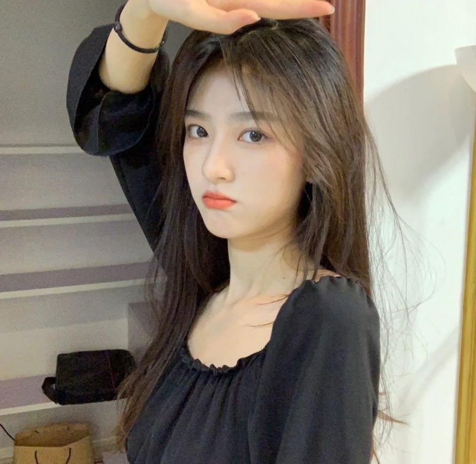 2022/08/21 一周美图精选 111P – 爱看INS