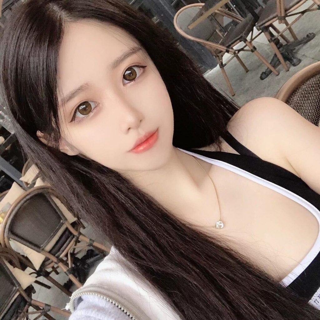 2022/08/28 一周美图精选 112P – 爱看INS