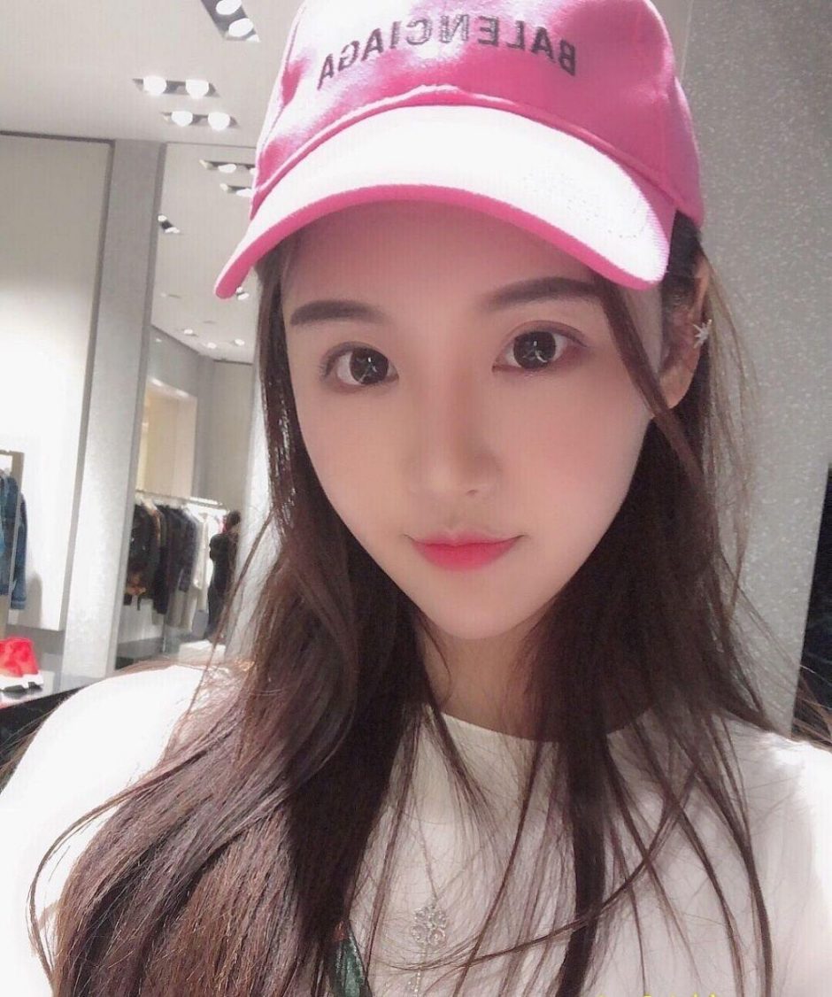 2022/09/11 一周美图精选 106P – 爱看INS