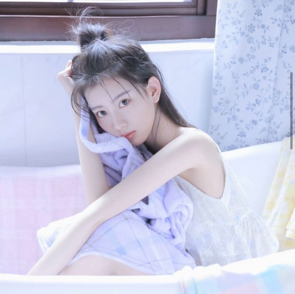 2022/09/25 一周美图精选 98P – 爱看INS