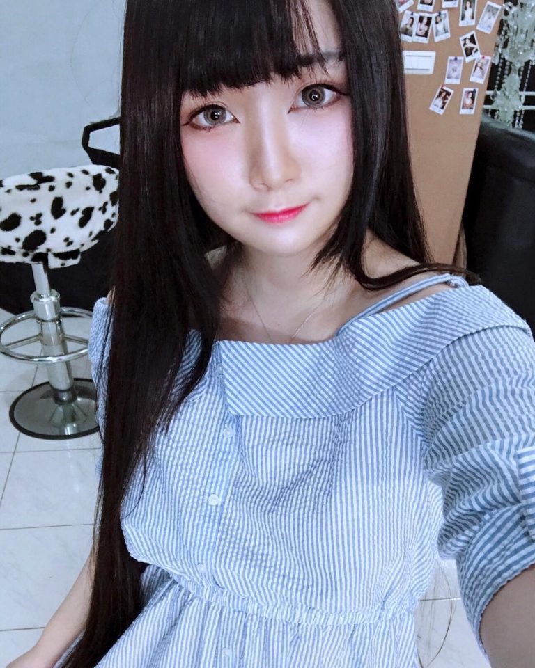 落落Raku (@raku66666) cosplay美女102P – 爱看INS