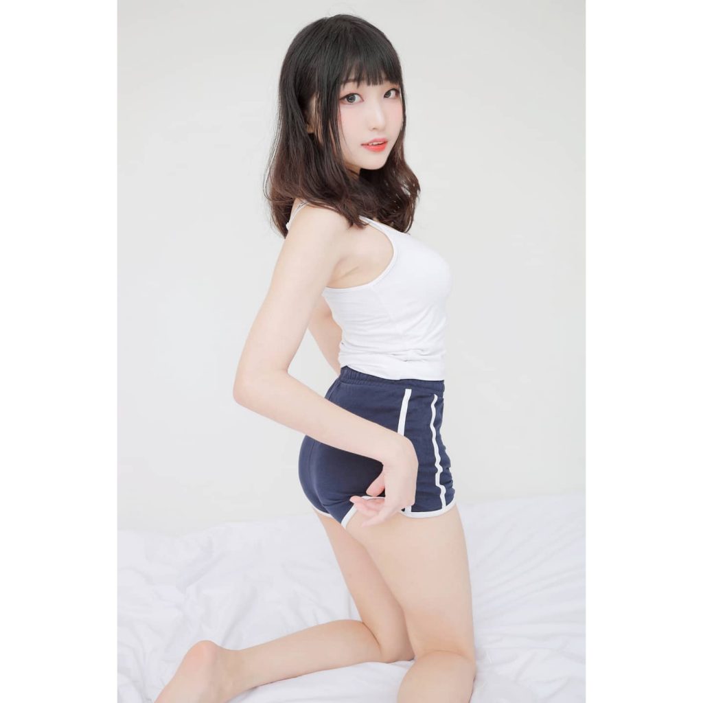 향솔맹[Sol-meng](@h_sol_m) 韩国美女cosplay 99P – 爱看INS