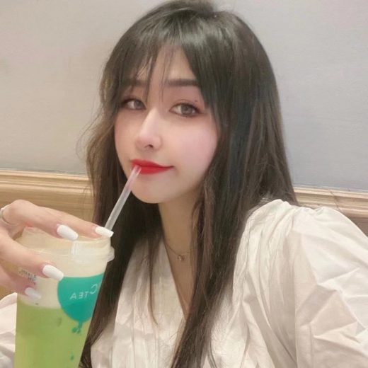 2022/12/04 一周美图精选 112P – 爱看INS