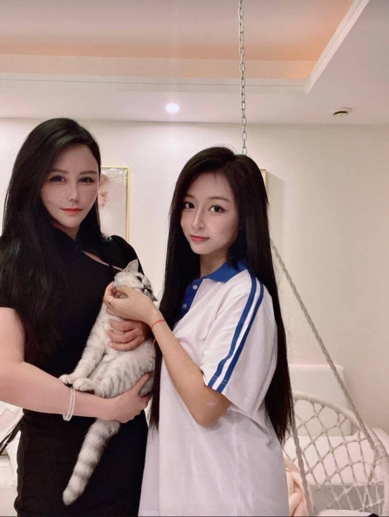 2023/01/08 一周美图精选 86P – 爱看INS