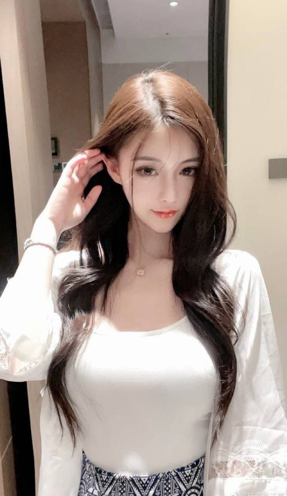 2023/01/29 一周美图精选 89P – 爱看INS