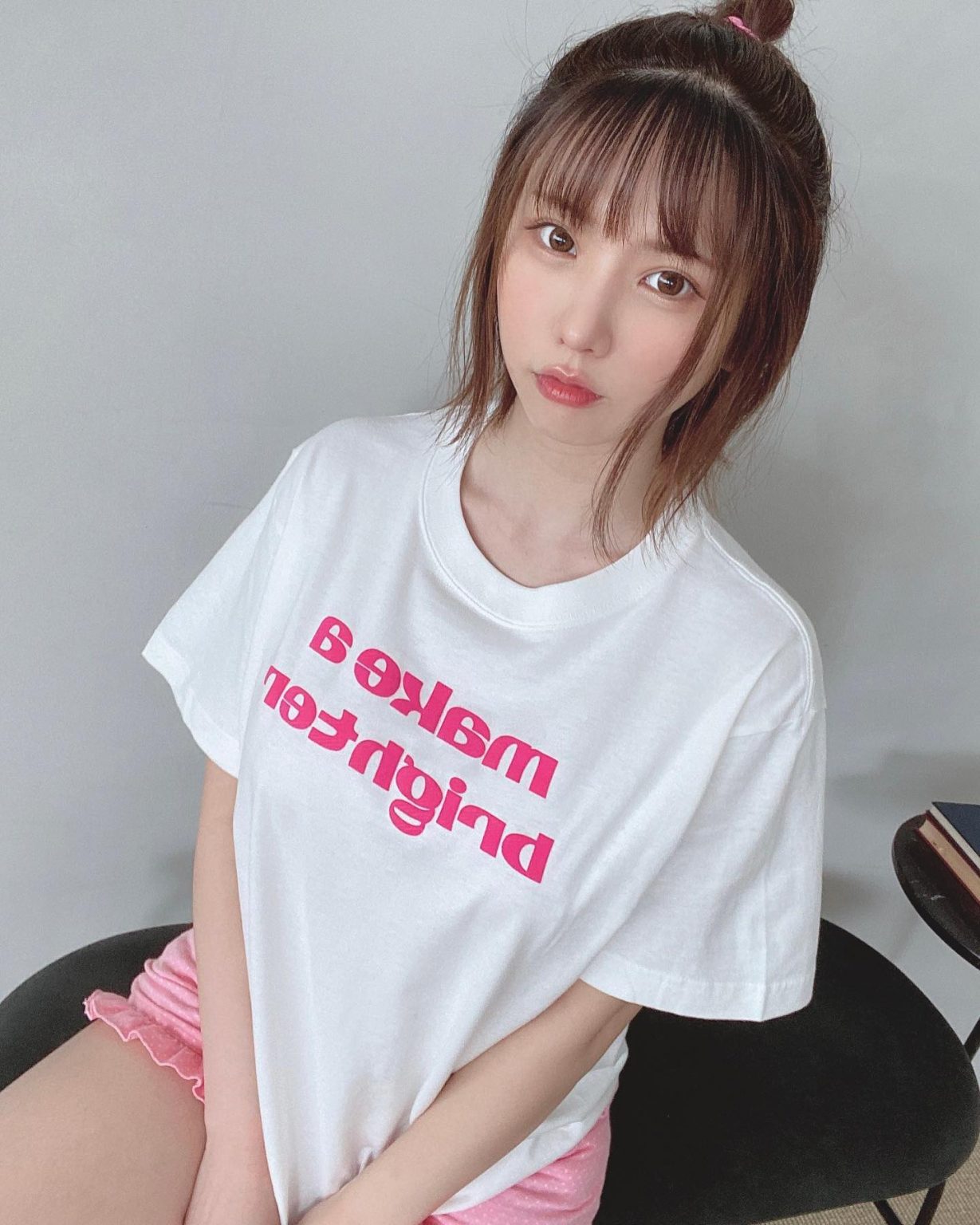 えなこ(Enako) (@enakorin) 日本百万粉丝人气女星 119P – 爱看INS