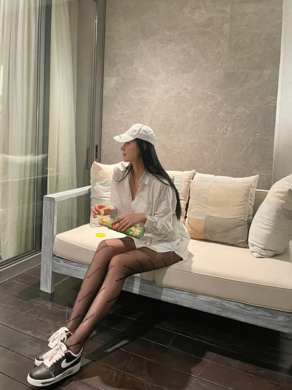 2023/03/05 一周美图精选 82P – 爱看INS