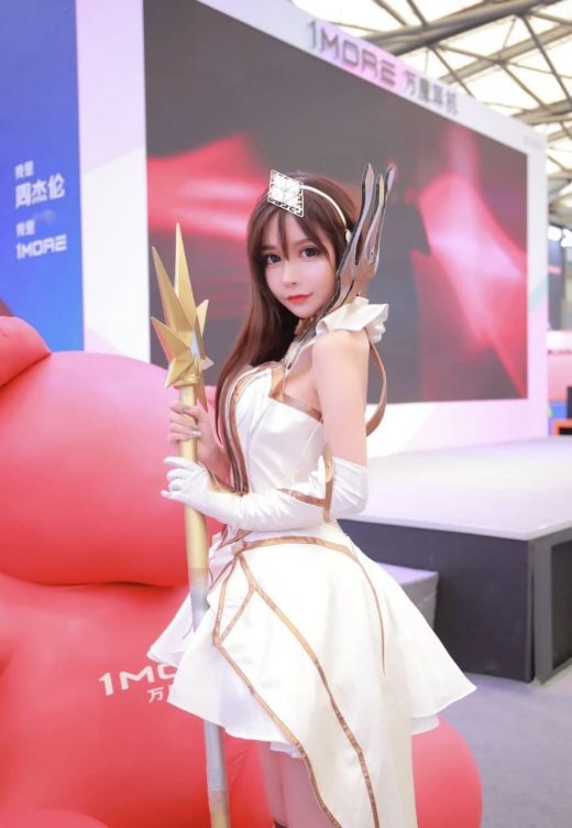 2023/03/05 一周美图精选 82P – 爱看INS