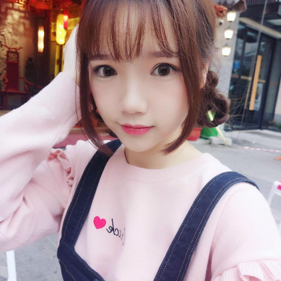 雪晴Astra- (@yukiastra_) 内地动漫博主Cosplay 89P – 爱看INS