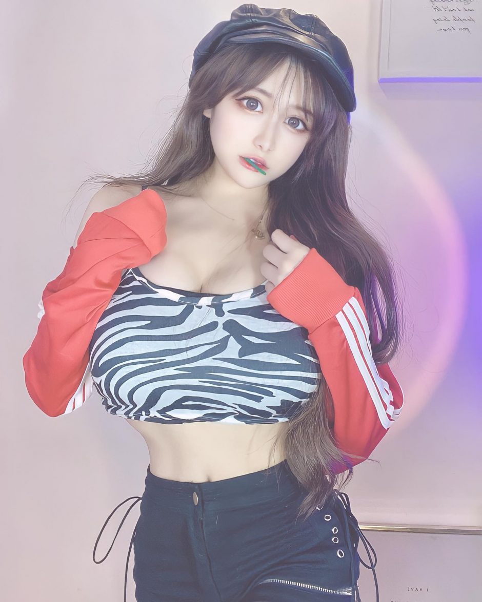 ᘏ⑅ᘏモモナ໒꒱· ﾟ (@396______np) 日本可爱美女网红 139P – 爱看INS