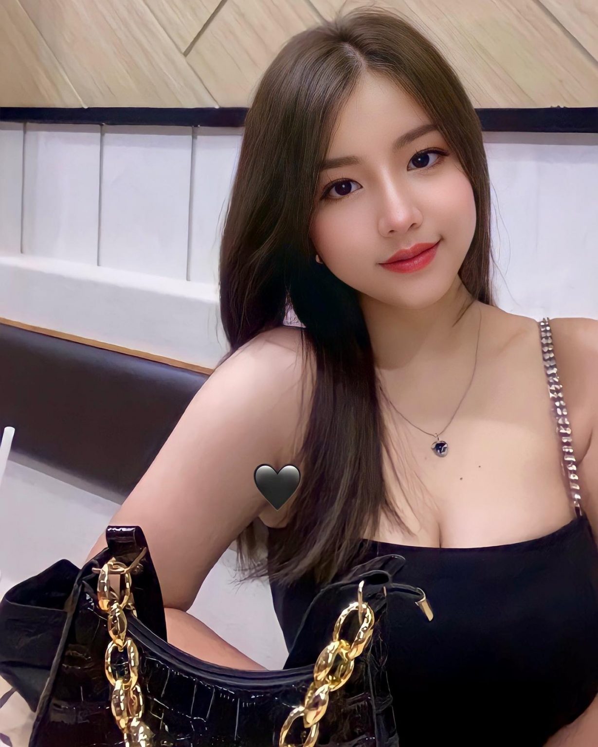 N (@nook.napa) 泰国陈妍希 100P – 爱看INS