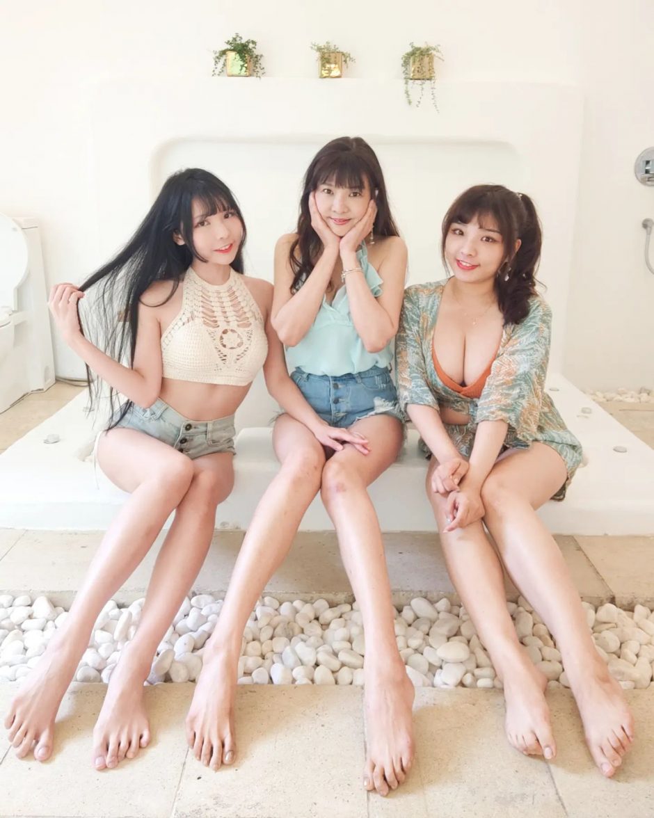 依霜 ゆい ️ (@victoria__1998__) 98年美女模特 97P – 爱看INS