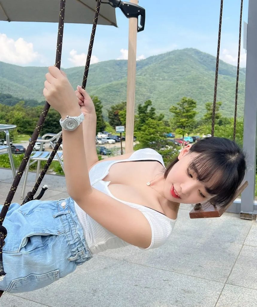 강인경 (@inkyung97) 韩国百万粉丝美女 81P – 爱看INS